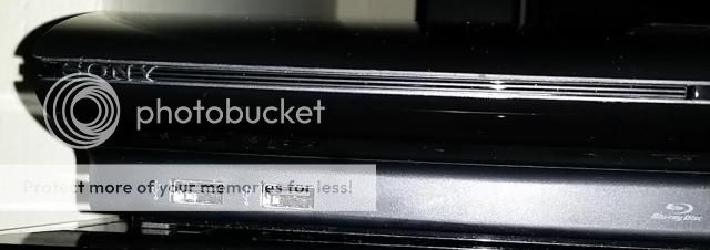 PS3 Super Slim 500GB only have one indicator led?!