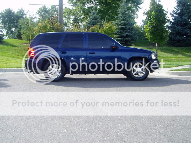 Rear air ride lowered/painted calipers! | Chevy TrailBlazer ...