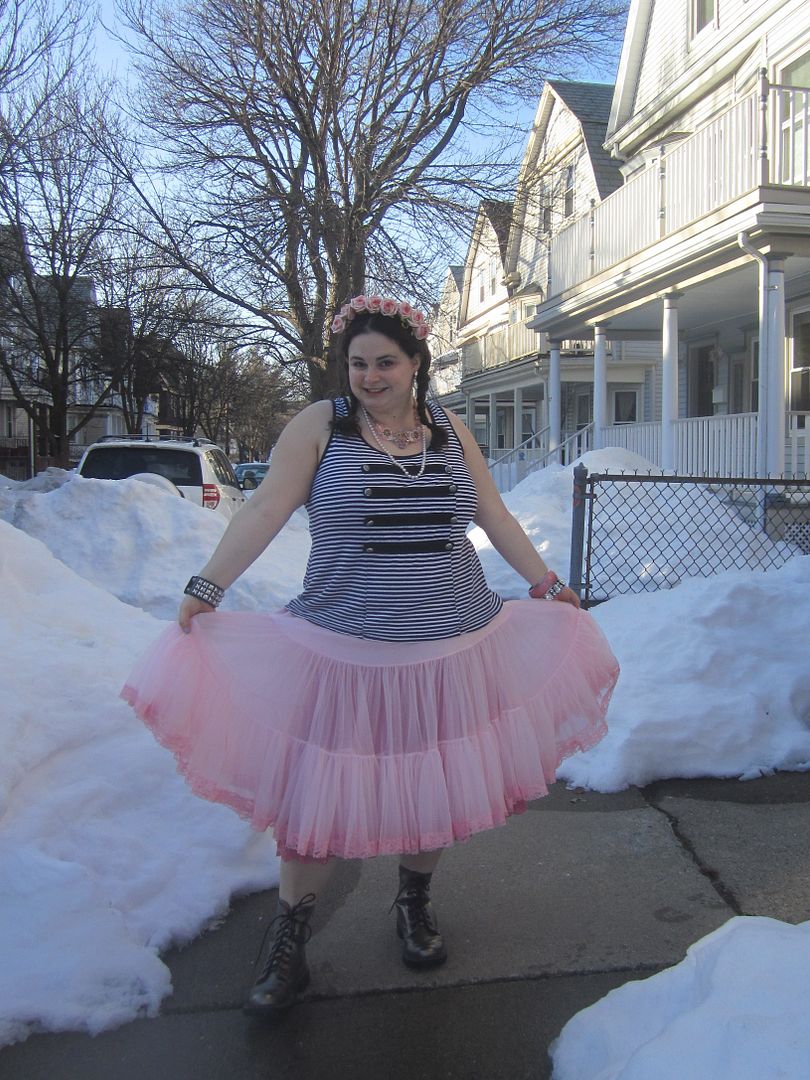 #FatshionFebruary, day 13 | Tutus And Tiny Hats