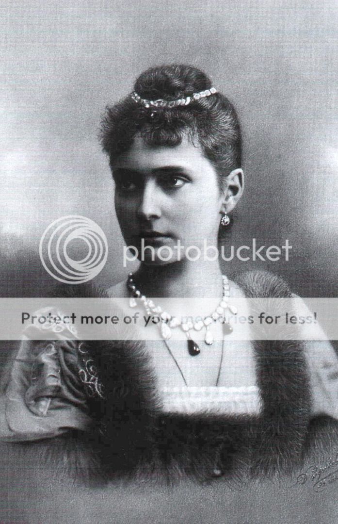 Re: Empress Alexandra Photos #1