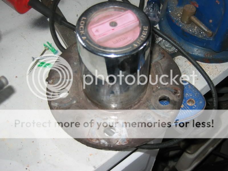 Strange hubs, what are they | Bronco Forum - Full Size Ford Bronco Forum