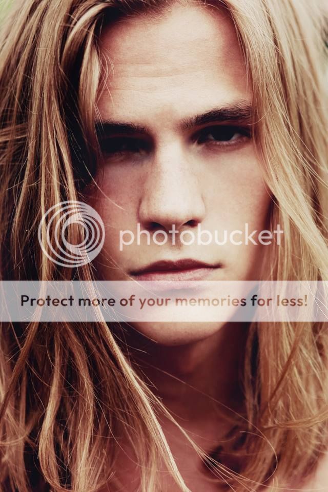 Malcolm Lindberg | the Fashion Spot