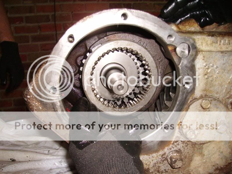 Np205 input gear swap and 32 Spline front output swap | Pirate 4x4