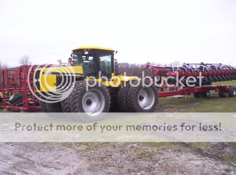 9130 Steiger painted yellow - General Chat - Red Power Magazine Community