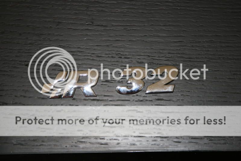 FS. R32 Badge | VW Vortex - Volkswagen Forum