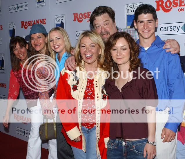 'Roseanne' Cast Reunites at Bowling Alley - Sitcoms Online Message ...