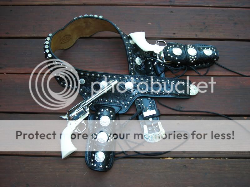 Colt SAA w/ Alfonso Paladin Rig | Colt Forum