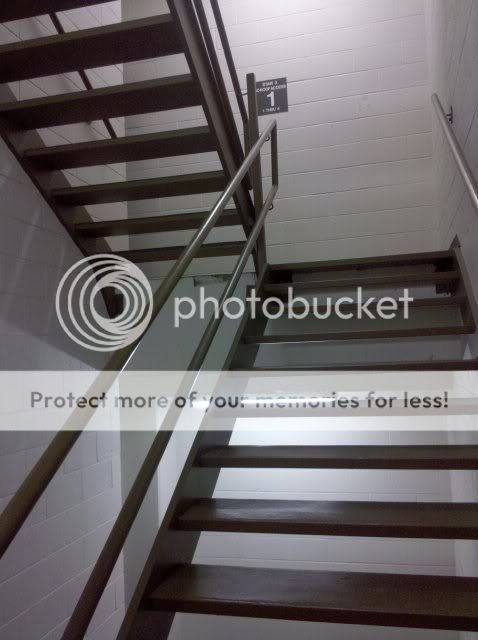 Sneaky Workout: Stairs | OnBalance