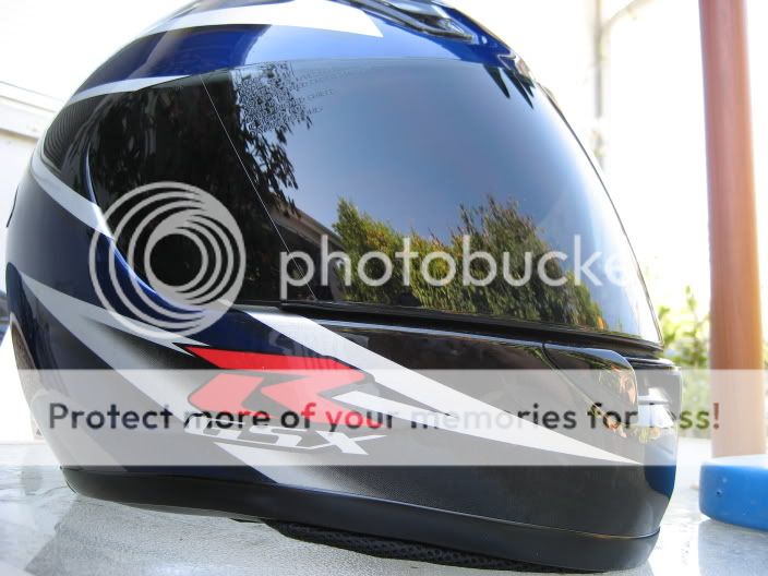 Shoei GSXR helmet. Black/Blue | Suzuki GSXR Forum