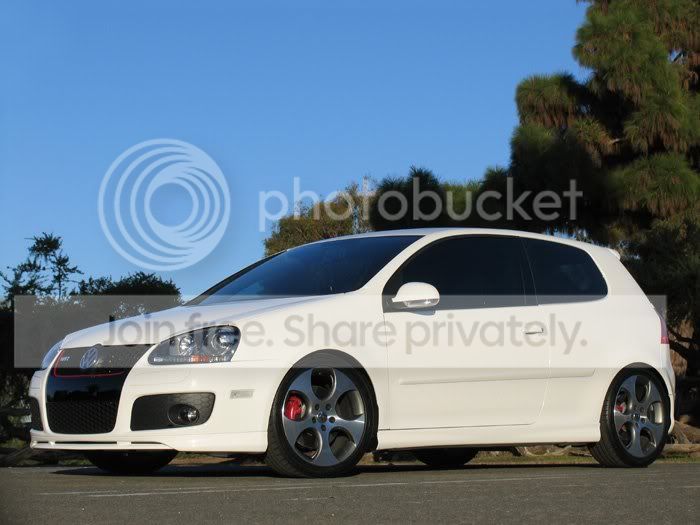 Official Candy White GTI (B4B4) Pics Thread | Page 38 | GOLFMKV.com ...