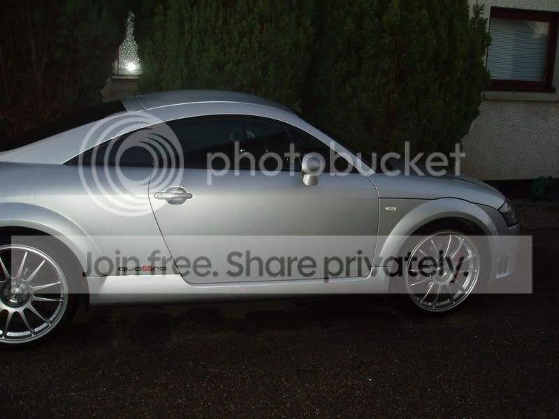 got my new red tt graphics fitted at last. first post 4 pics | Audi TT ...