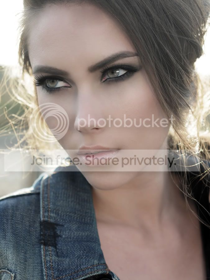 ModelMayhem.com - Your top 3 favorite MM Photographers/Models