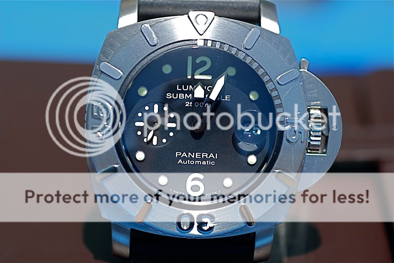 Officine Panerai - PAM 285 VS PAM 194 COMPARISON PICS...WHICH DO YOU ...