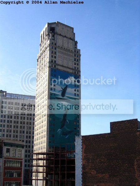 Exploring Broderick Tower - Detroit - UrbanPlanet.org