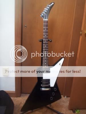 How big is the explorer shape guitar? - Electric Guitars - Harmony Central