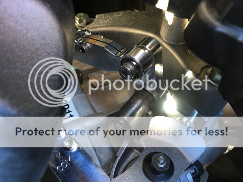 Dieselgeek Sigma 6 Short Shifter DIY / Install on the MK7 Golf R ...