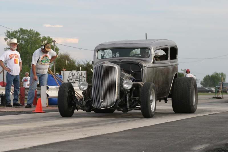 Technical - Front Axle Options -- Fenderless Hot Rod on '40 Ford Frame ...