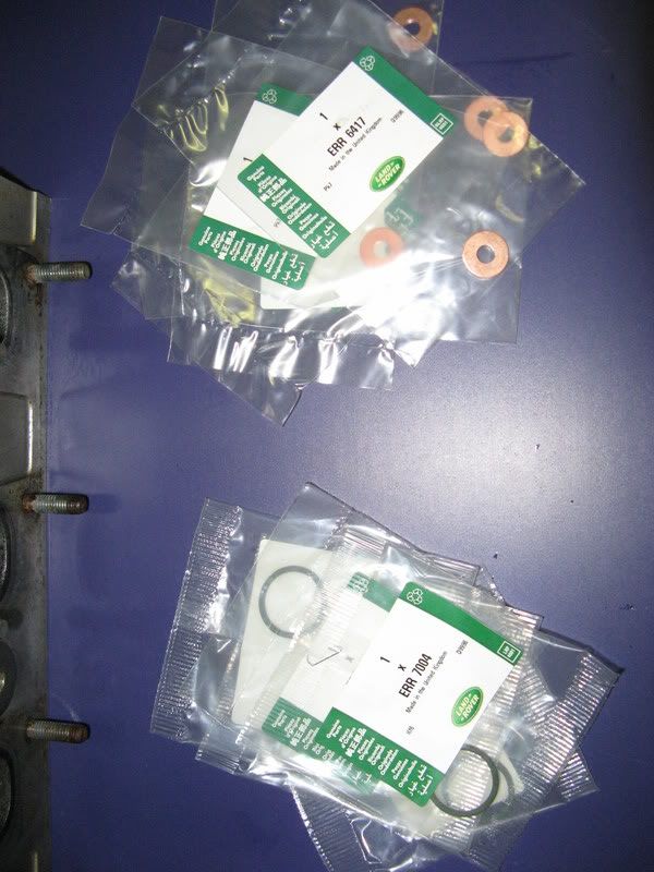 How difficult to change injector seals in TD5?