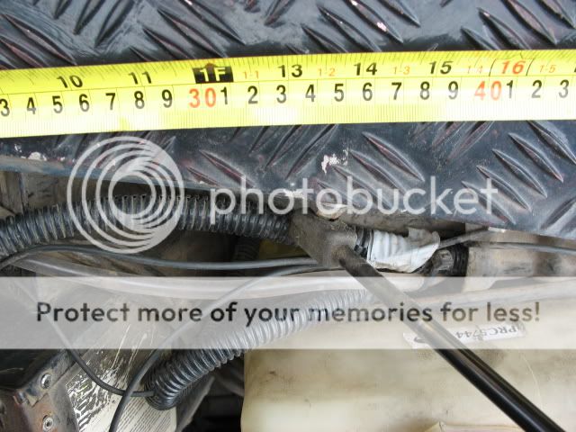 Defender 90 Bonnet Struts | LandyZone - Land Rover Forum