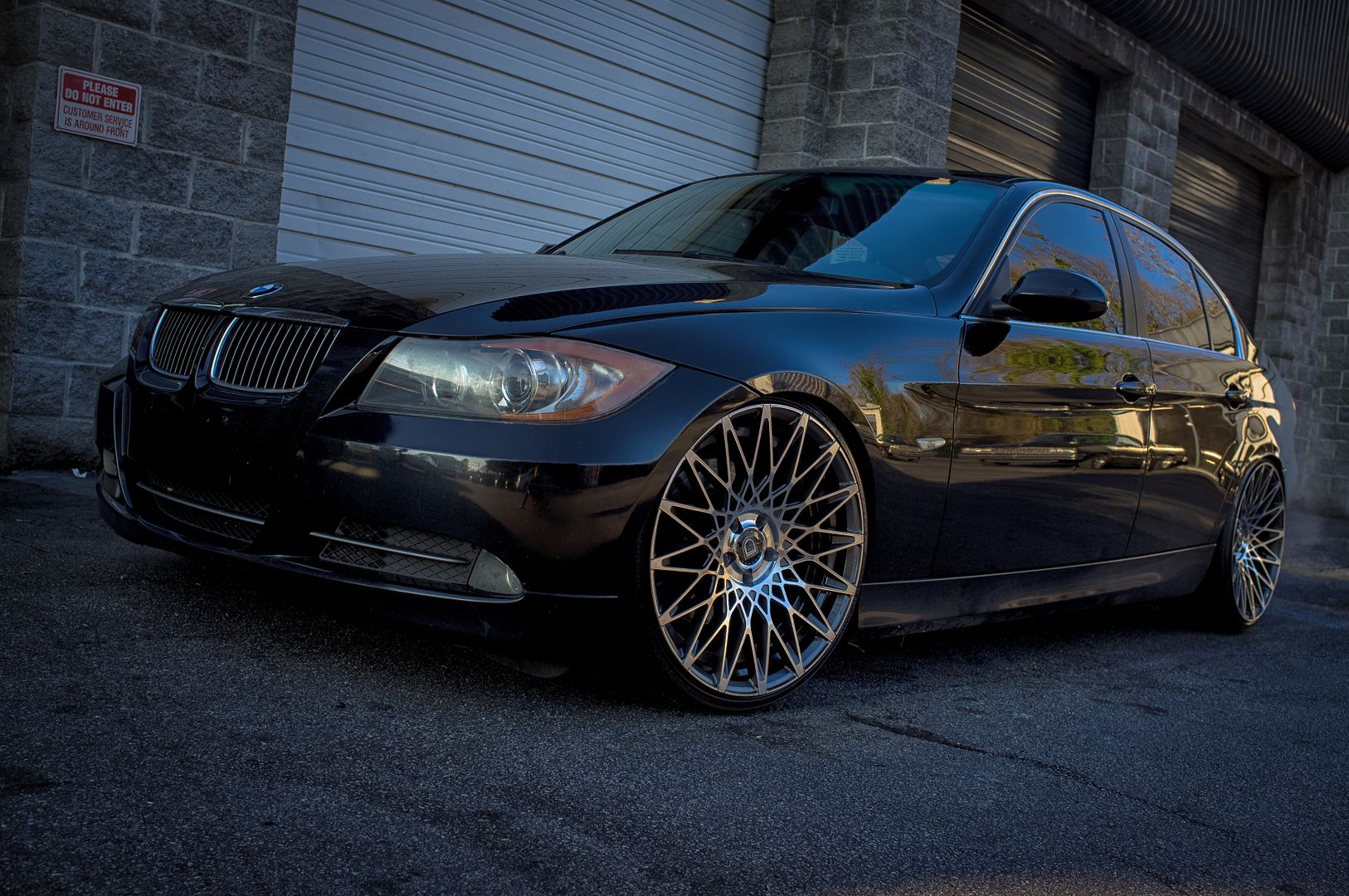 Cheap E90 + Huge Rims