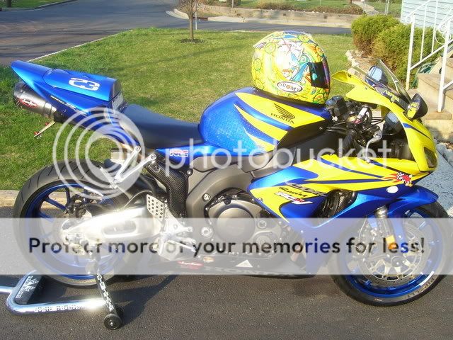 Post pics of your bike with Marchesini wheels.... differnt color ...