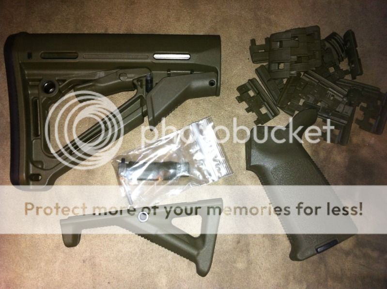 Magpul OD green furniture (CTR, AFG, MOE grip, trigger guard, XTM ...