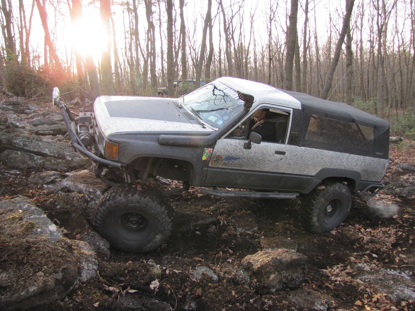 86 4Runner doubler install | Pirate 4x4