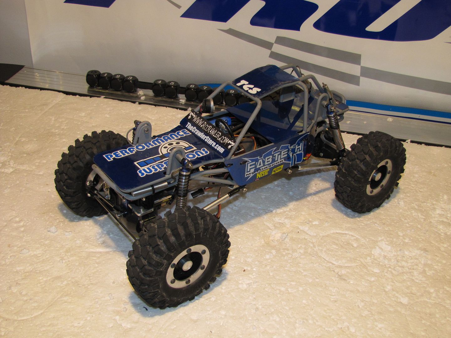 Custom 1.9 Rock Racer for sale | Pirate 4x4