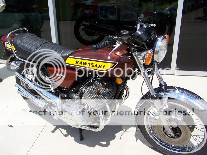 250cc Twin Tank R3 Vision Motorcycle | RS Warrior Forum