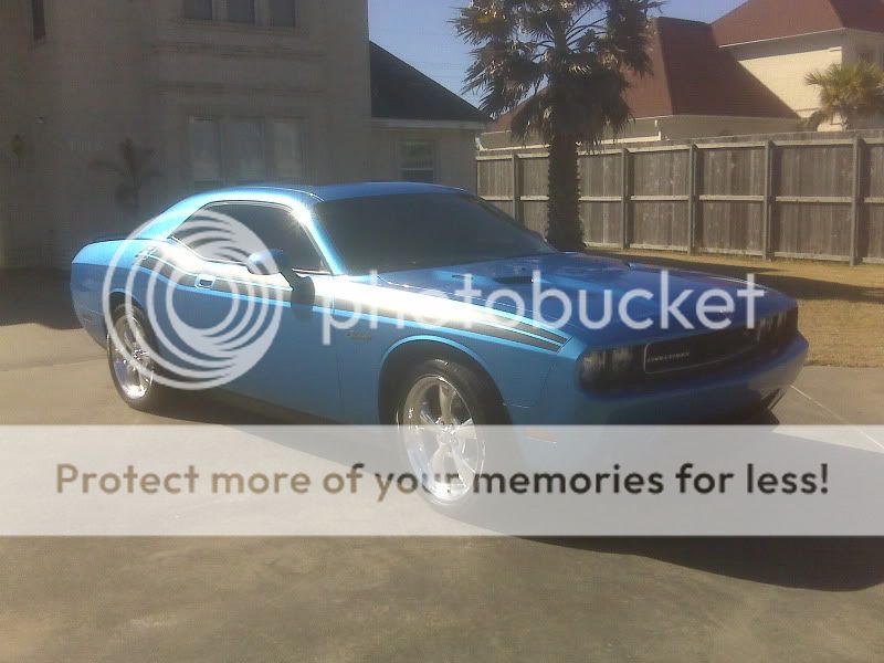 My newly installed Go-Wing on my '10 R/T | Dodge Challenger Forum