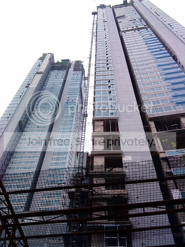 ORTIGAS CENTER | The St. Francis Shangri-La Place | 213m x 2 | 60 fl x ...