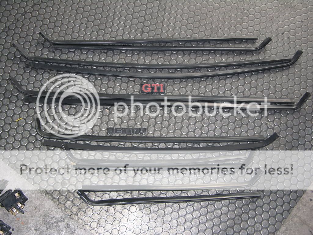 MK2 outer rubber window scrapers | VW Vortex - Volkswagen Forum