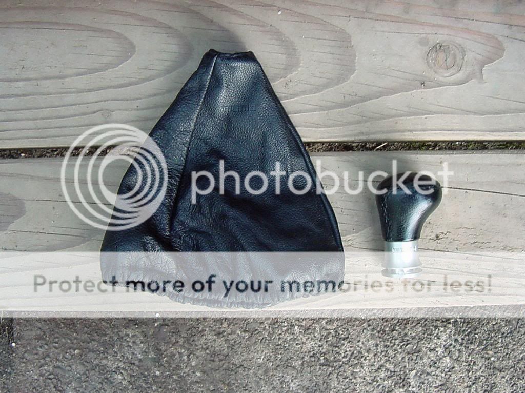 Momo Short Anatomico shift knob, Momo leather boot, & Momo aluminum ...