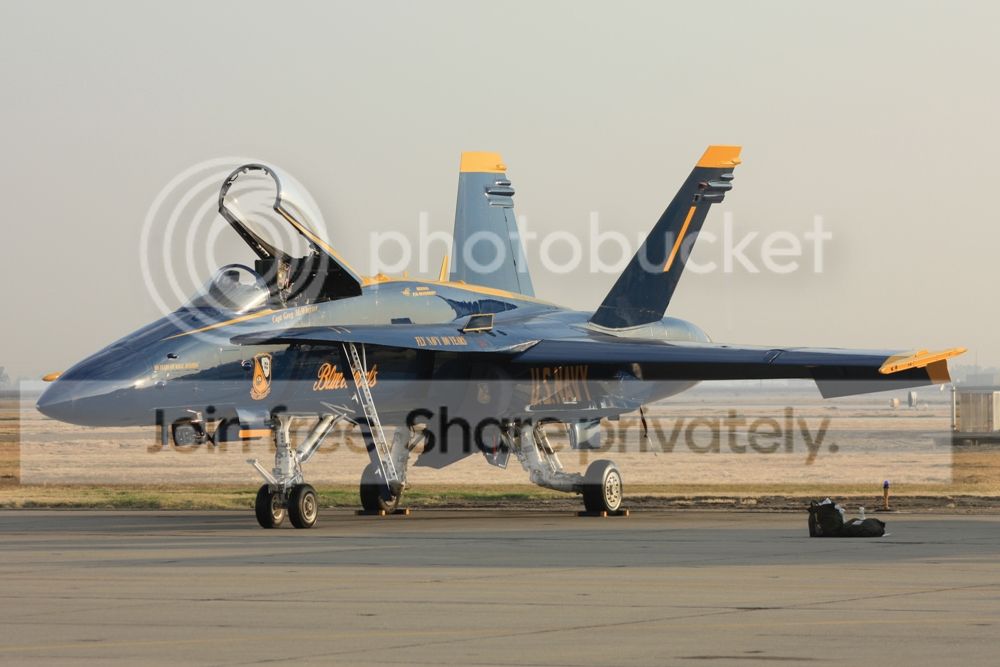 Blue Angels Compilation - Aviation Photography - Britmodeller.com